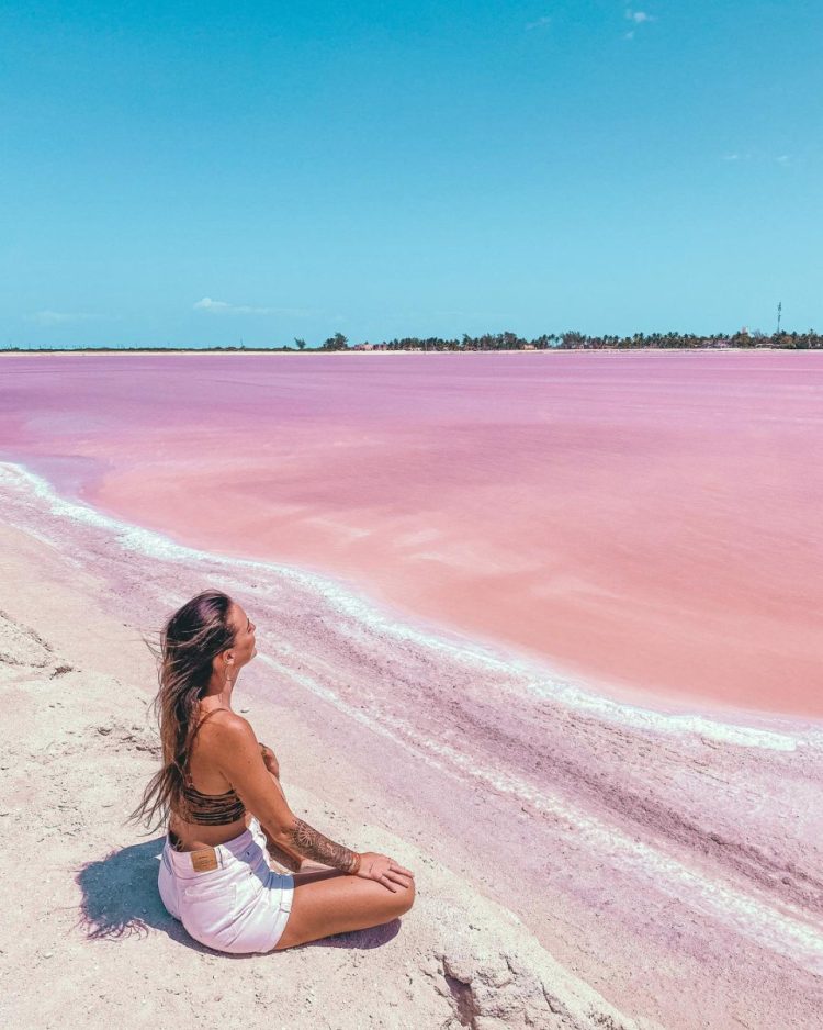 6 playas de arena rosa que valen la pena visitar - Mujer saludable 10 ...