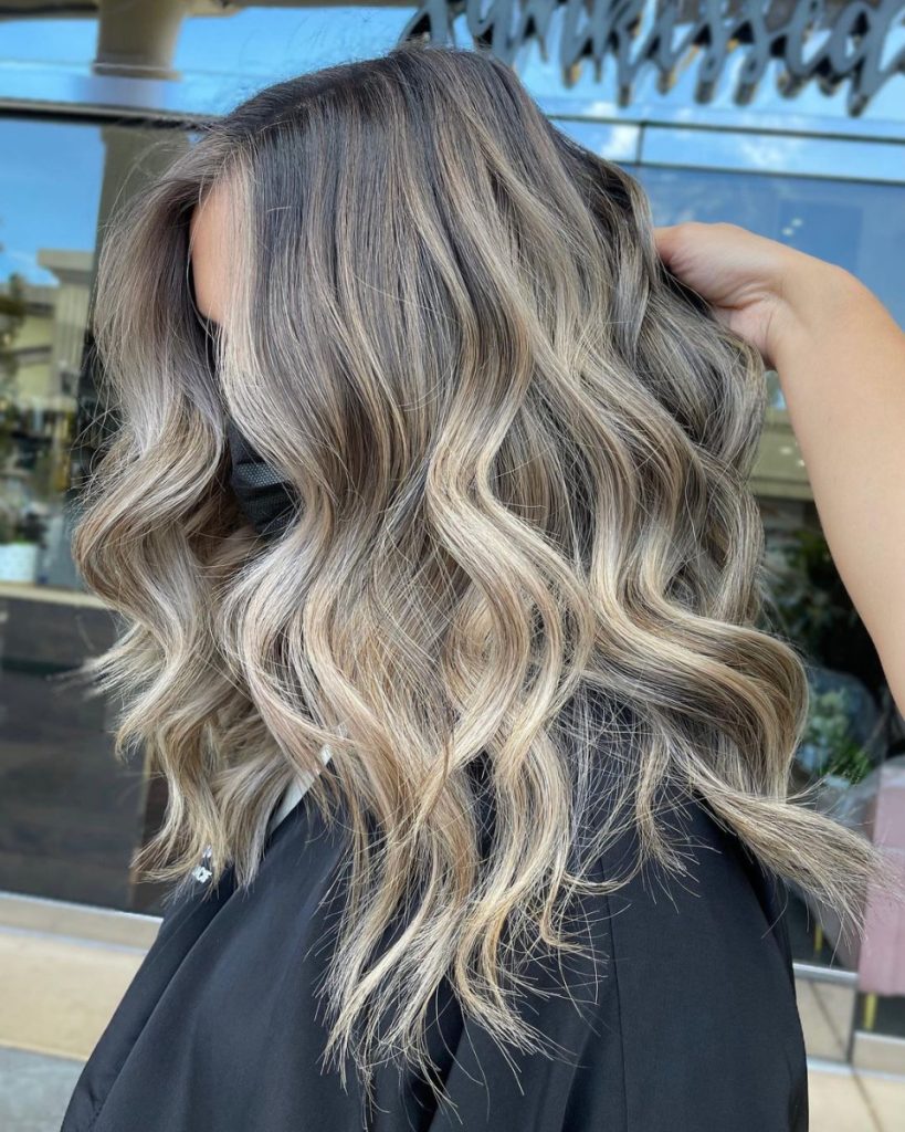 7 formas de llevar babylights si tienes el cabello largo - Mujer ...