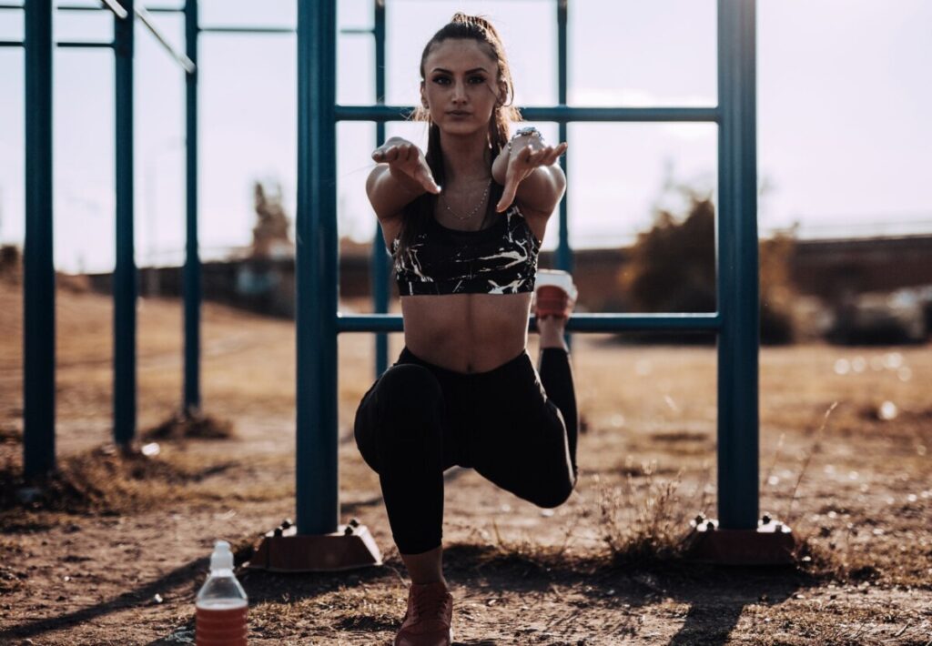 Glúteos de 10 y muslos tonificados con este ejercicio - Mujer saludable ...