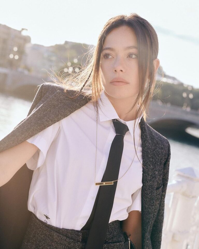 Ana Castillo es la protagonista de una nueva serie de Netflix - Mujer ...