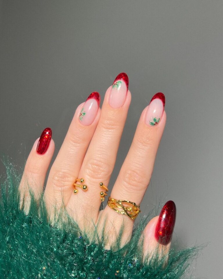 8 Diseños navideños para uñas en forma de almendra - Mujer saludable 10 ...